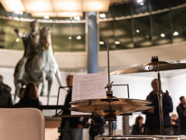 Online the public notice for the selection of the shows for Musei in ...